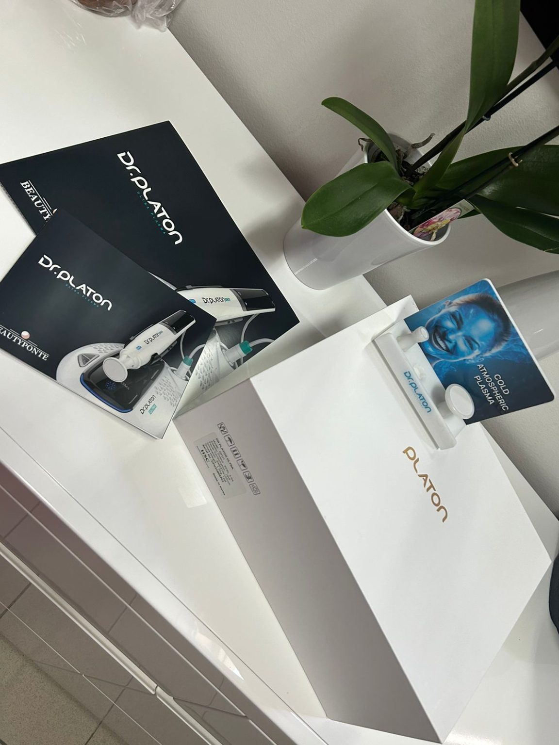Studená plasma Dr. Platon – Studio Accent